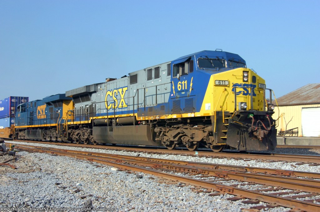 CSX 611